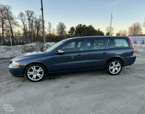 Volvo V70 2008 Mažeikiai, ar dzinēja tilpumu 2.00 L un nobraukumu 420 tūkst. km par 1700 €, foto  vietnē AUTOMOTO.COM.LV