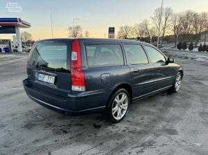 Volvo V70 2008 Mažeikiai, ar dzinēja tilpumu 2.00 L un nobraukumu 420 tūkst. km par 1700 €, foto 4 vietnē AUTOMOTO.COM.LV