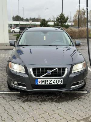 Volvo V70 2008 Viļņa, ar dzinēja tilpumu 2.40 L un nobraukumu 517 tūkst. km par 1850 €, foto  vietnē AUTOMOTO.COM.LV