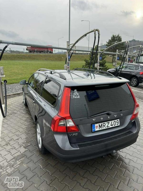 Volvo V70 2008 Viļņa, ar dzinēja tilpumu 2.40 L un nobraukumu 517 tūkst. km par 1850 €, foto 3 vietnē AUTOMOTO.COM.LV