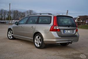 Volvo V70 2008 in Vilkaviskis, with an engine capacity of 2.00 L and mileage of 304 thousand km for 2800 €, photo 7 on AUTOMOTO.COM.LV