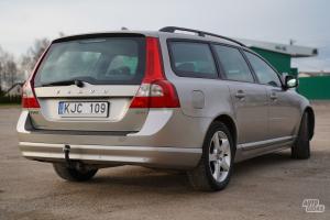 Volvo V70 2008 in Vilkaviskis, with an engine capacity of 2.00 L and mileage of 304 thousand km for 2800 €, photo 8 on AUTOMOTO.COM.LV