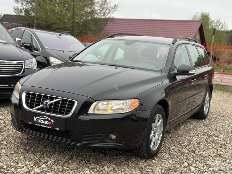 Volvo V70 2008 Pabradė, ar dzinēja tilpumu 2.40 L un nobraukumu 290 tūkst. km par 4950 €, foto 1 vietnē AUTOMOTO.COM.LV