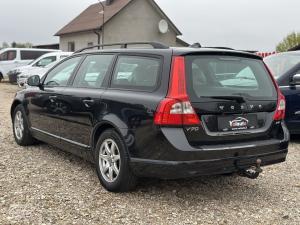 Volvo V70 2008 Pabradė, ar dzinēja tilpumu 2.40 L un nobraukumu 290 tūkst. km par 4950 €, foto 5 vietnē AUTOMOTO.COM.LV
