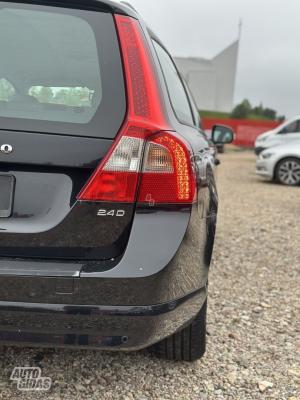 Volvo V70 2008 Pabradė, ar dzinēja tilpumu 2.40 L un nobraukumu 290 tūkst. km par 4950 €, foto 9 vietnē AUTOMOTO.COM.LV
