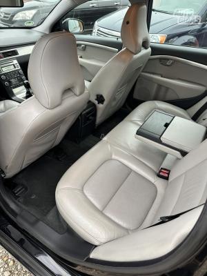 Volvo V70 2008 Pabradė, ar dzinēja tilpumu 2.40 L un nobraukumu 290 tūkst. km par 4950 €, foto 13 vietnē AUTOMOTO.COM.LV