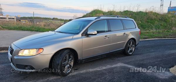 Volvo V70 2008 Mardu, ar dzinēja tilpumu 2.40 L un nobraukumu 275 tūkst. km par 5500 €, foto 2 vietnē AUTOMOTO.COM.LV