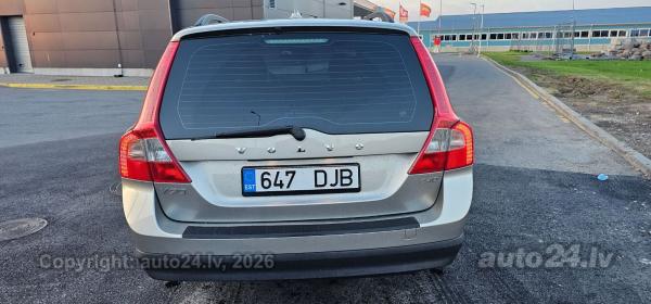 Volvo V70 2008 Mardu, ar dzinēja tilpumu 2.40 L un nobraukumu 275 tūkst. km par 5500 €, foto 4 vietnē AUTOMOTO.COM.LV