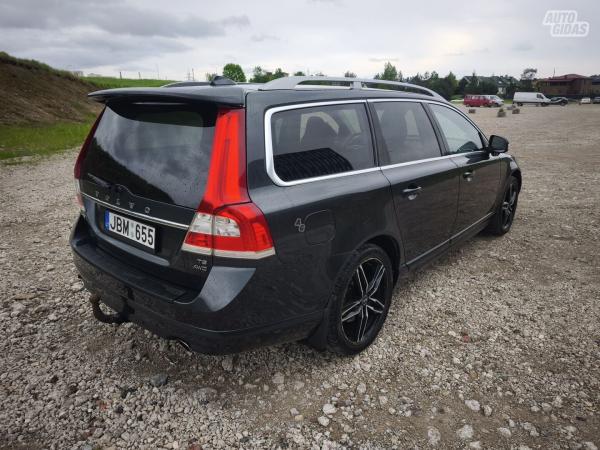 Volvo V70 2008 Viļņa, ar dzinēja tilpumu 3.00 L un nobraukumu 436 tūkst. km par 2500 €, foto 6 vietnē AUTOMOTO.COM.LV