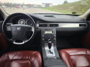 Volvo V70 2008 Viļņa, ar dzinēja tilpumu 3.00 L un nobraukumu 436 tūkst. km par 2500 €, foto 13 vietnē AUTOMOTO.COM.LV