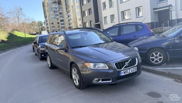 Volvo V70 2008 Viļņa, ar dzinēja tilpumu 2.40 L un nobraukumu 517 tūkst. km par 1680 €, foto 10 vietnē AUTOMOTO.COM.LV