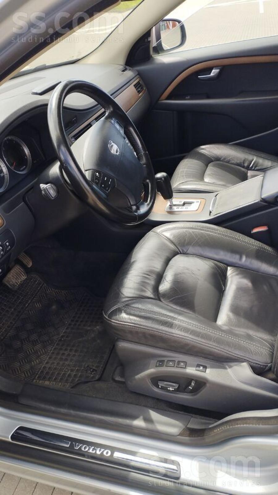 Volvo V70 2008 Rēzekne, ar dzinēja tilpumu 2.40 L un nobraukumu 338 tūkst. km par 4850 €, foto 7 vietnē AUTOMOTO.COM.LV