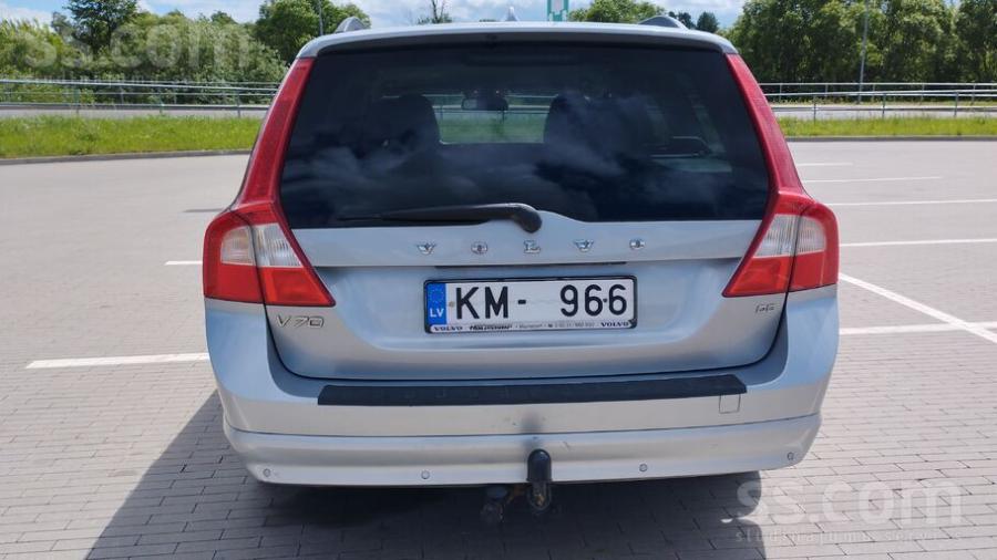 Volvo V70 2008 Rēzekne, ar dzinēja tilpumu 2.40 L un nobraukumu 338 tūkst. km par 4850 €, foto 12 vietnē AUTOMOTO.COM.LV