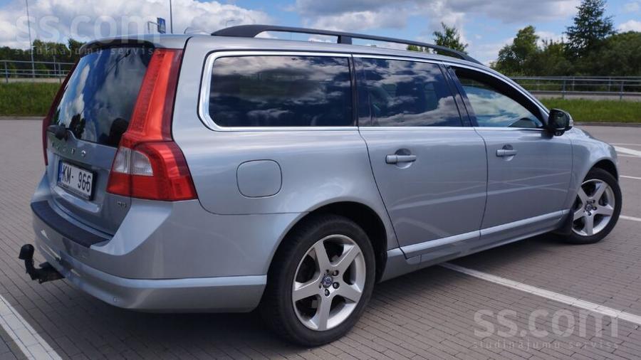 Volvo V70 2008 Rēzekne, ar dzinēja tilpumu 2.40 L un nobraukumu 338 tūkst. km par 4850 €, foto 15 vietnē AUTOMOTO.COM.LV