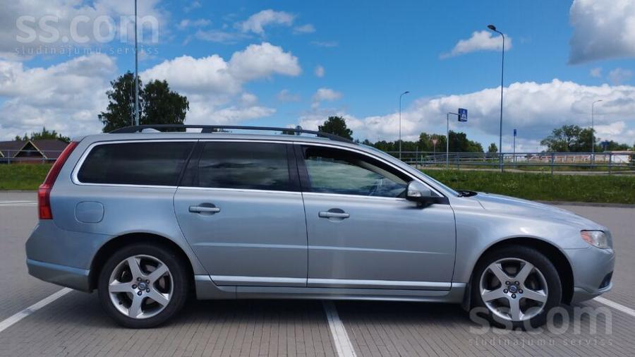 Volvo V70 2008 Rēzekne, ar dzinēja tilpumu 2.40 L un nobraukumu 338 tūkst. km par 4850 €, foto 17 vietnē AUTOMOTO.COM.LV