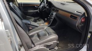 Volvo V70 2008 Rēzekne, ar dzinēja tilpumu 2.40 L un nobraukumu 338 tūkst. km par 4850 €, foto 19 vietnē AUTOMOTO.COM.LV