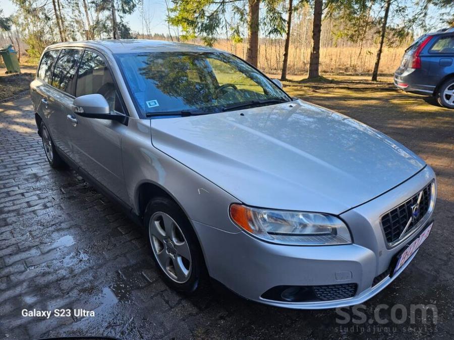 Volvo V70 2008 Rīga, ar dzinēja tilpumu 2.40 L un nobraukumu 0 tūkst. km par 3900 €, foto 1 vietnē AUTOMOTO.COM.LV