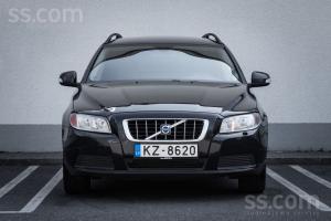 Вольво В70 2008 в Рига, объемом двигателя 2.40 л и пробегом 0 тыс. км за 2990 €, фото 3 на AUTOMOTO.COM.LV
