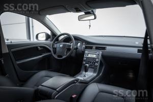 Вольво В70 2008 в Рига, объемом двигателя 2.40 л и пробегом 0 тыс. км за 2990 €, фото 16 на AUTOMOTO.COM.LV