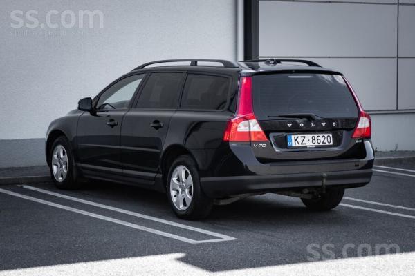 Volvo V70 2008 Rīga, ar dzinēja tilpumu 2.40 L un nobraukumu 0 tūkst. km par 2990 €, foto 7 vietnē AUTOMOTO.COM.LV