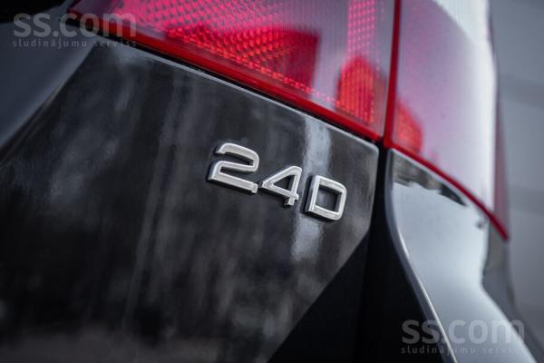 Volvo V70 2008 Rīga, ar dzinēja tilpumu 2.40 L un nobraukumu 0 tūkst. km par 2990 €, foto 9 vietnē AUTOMOTO.COM.LV