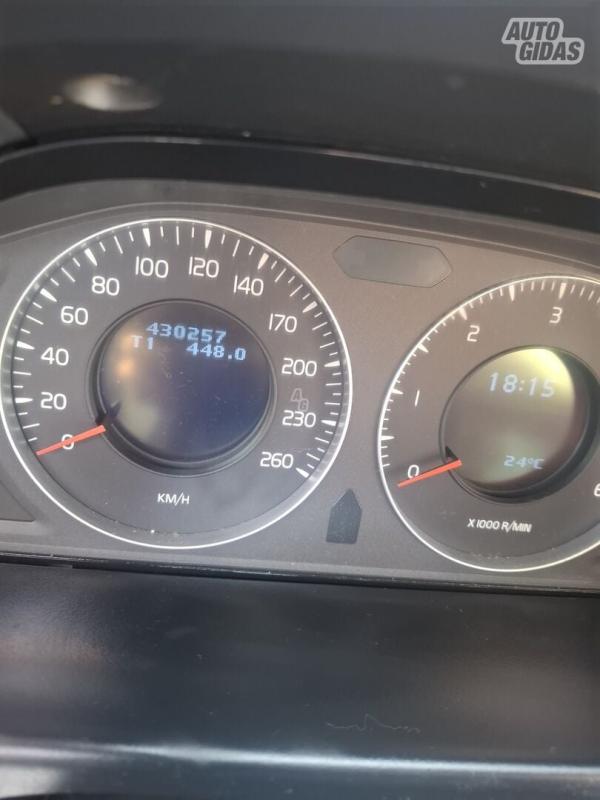 Volvo V70 2008 in Kaisiadorys, with an engine capacity of 2.40 L and mileage of 430 thousand km for 2800 €, photo 8 on AUTOMOTO.COM.LV