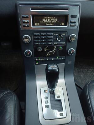 Volvo V70 2008 Kerdla, ar dzinēja tilpumu 0.00 L un nobraukumu 408 tūkst. km par 3490 €, foto 5 vietnē AUTOMOTO.COM.LV