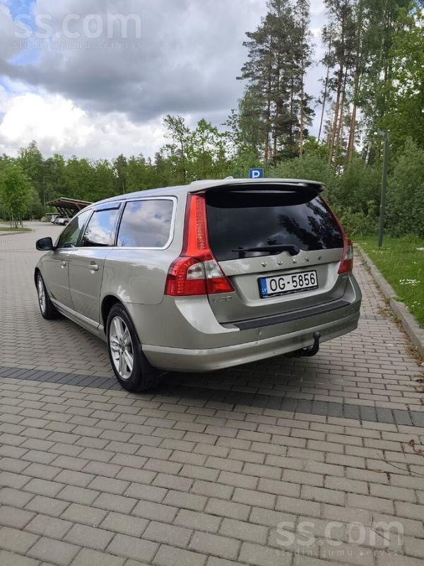 Volvo V70 2008 Jelgava, ar dzinēja tilpumu 2.40 L un nobraukumu 523 tūkst. km par 2699 €, foto 3 vietnē AUTOMOTO.COM.LV