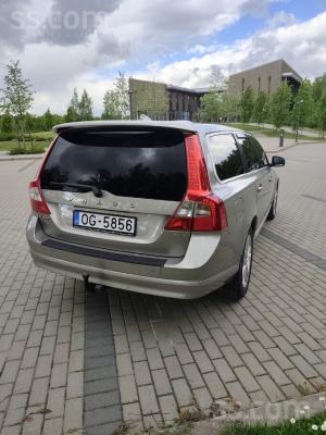 Volvo V70 2008 Jelgava, ar dzinēja tilpumu 2.40 L un nobraukumu 523 tūkst. km par 2699 €, foto 5 vietnē AUTOMOTO.COM.LV