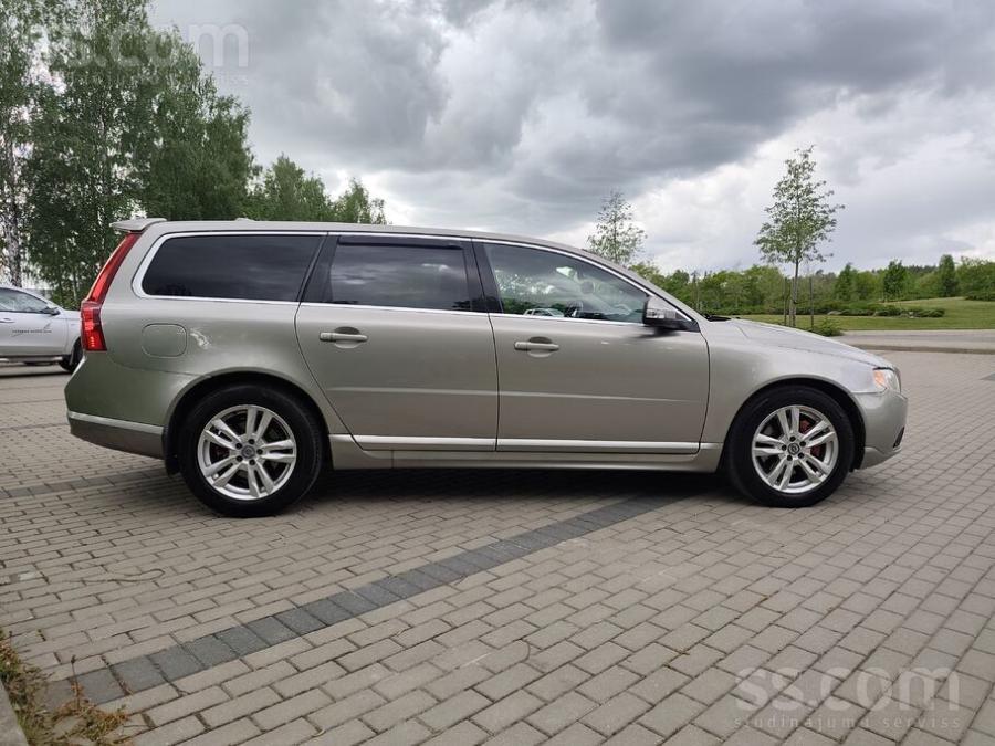 Volvo V70 2008 Jelgava, ar dzinēja tilpumu 2.40 L un nobraukumu 523 tūkst. km par 2699 €, foto 8 vietnē AUTOMOTO.COM.LV