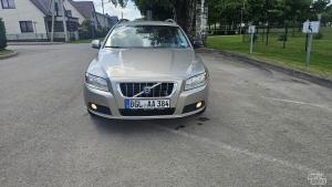 Volvo V70 2008 Kazlų Rūda, ar dzinēja tilpumu 2.00 L un nobraukumu 380 tūkst. km par 2999 €, foto 9 vietnē AUTOMOTO.COM.LV