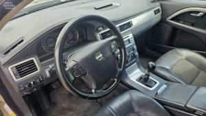 Volvo V70 2008 Kazlų Rūda, ar dzinēja tilpumu 2.00 L un nobraukumu 380 tūkst. km par 2999 €, foto 12 vietnē AUTOMOTO.COM.LV