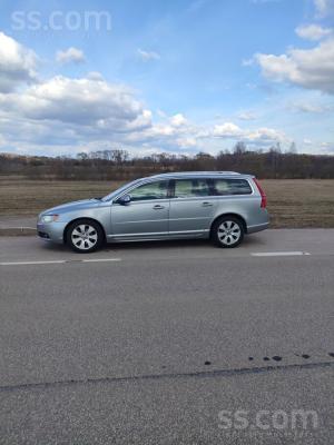 Volvo V70 2008 Rēzekne, ar dzinēja tilpumu 2.00 L un nobraukumu 316 tūkst. km par 4600 €, foto 5 vietnē AUTOMOTO.COM.LV
