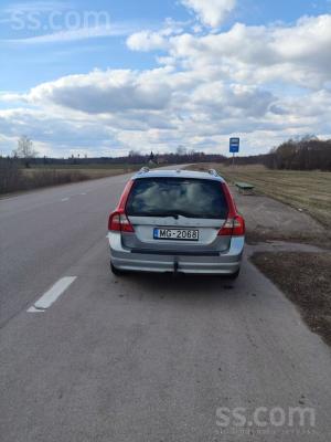Volvo V70 2008 Rēzekne, ar dzinēja tilpumu 2.00 L un nobraukumu 316 tūkst. km par 4600 €, foto 8 vietnē AUTOMOTO.COM.LV