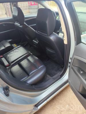 Volvo V70 2008 Rēzekne, ar dzinēja tilpumu 2.00 L un nobraukumu 316 tūkst. km par 4600 €, foto 13 vietnē AUTOMOTO.COM.LV
