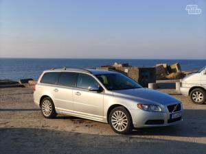 Volvo V70 2008 in Palanga, with an engine capacity of 2.40 L and mileage of 285 thousand km for 4450 €, photo  on AUTOMOTO.COM.LV