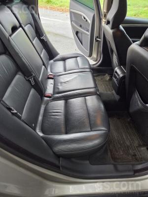 Volvo V70 2008 in Riga, with an engine capacity of 2.40 L and mileage of 363 thousand km for 2990 €, photo 11 on AUTOMOTO.COM.LV