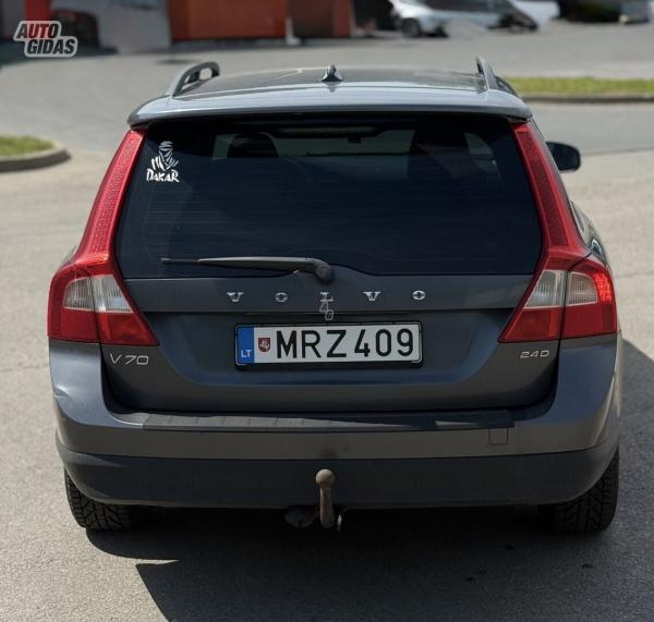 Volvo V70 2008 in Vilnius, with an engine capacity of 2.40 L and mileage of 518 thousand km for 1650 €, photo 4 on AUTOMOTO.COM.LV