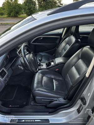 Volvo V70 2008 in Vilnius, with an engine capacity of 2.40 L and mileage of 367 thousand km for 3500 €, photo 13 on AUTOMOTO.COM.LV