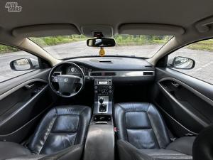 Volvo V70 2008 in Vilnius, with an engine capacity of 2.40 L and mileage of 367 thousand km for 3500 €, photo 15 on AUTOMOTO.COM.LV