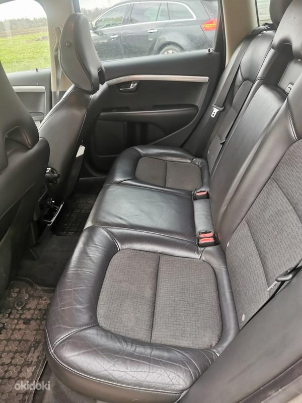 Volvo V70 2008 Keila, ar dzinēja tilpumu 24.00 L un nobraukumu 298 tūkst. km par 4800 €, foto 10 vietnē AUTOMOTO.COM.LV