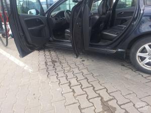 Volvo V70 2008 Viļņa, ar dzinēja tilpumu 2.50 L un nobraukumu 400 tūkst. km par 1700 €, foto 10 vietnē AUTOMOTO.COM.LV
