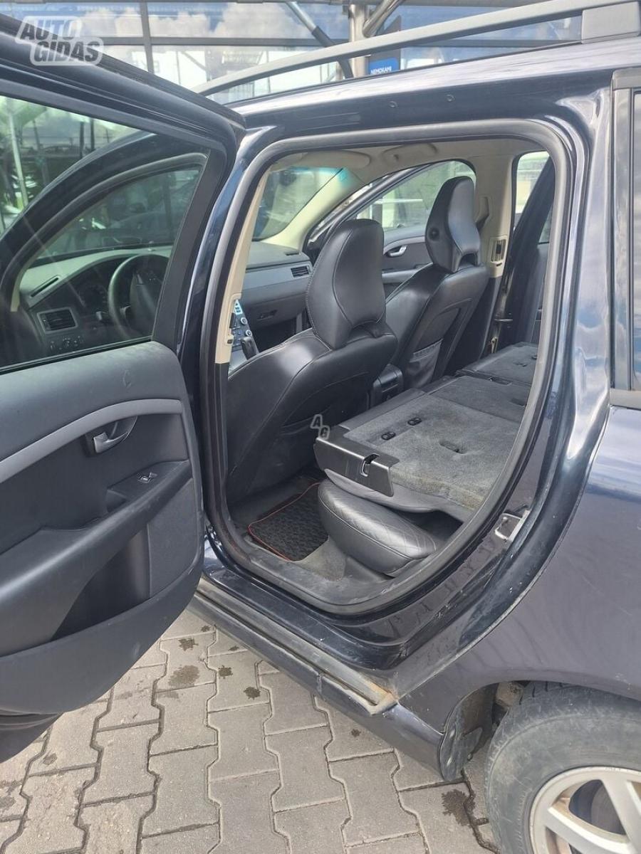 Volvo V70 2008 Viļņa, ar dzinēja tilpumu 2.50 L un nobraukumu 400 tūkst. km par 1700 €, foto 14 vietnē AUTOMOTO.COM.LV