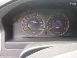 Volvo V70 2008 in Vilnius, with an engine capacity of 2.40 L and mileage of 286 thousand km for 1700 €, photo 10 on AUTOMOTO.COM.LV