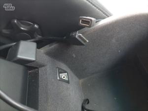 Volvo V70 2008 in Jurbarkas, with an engine capacity of 2.40 L and mileage of 359 thousand km for 3000 €, photo 15 on AUTOMOTO.COM.LV