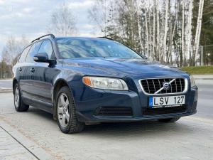Volvo V70 2008 in Vilnius, with an engine capacity of 2.00 L and mileage of 350 thousand km for 2650 €, photo 8 on AUTOMOTO.COM.LV
