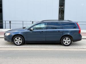 Volvo V70 2008 in Vilnius, with an engine capacity of 2.00 L and mileage of 350 thousand km for 2650 €, photo 13 on AUTOMOTO.COM.LV