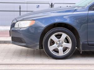 Volvo V70 2008 in Vilnius, with an engine capacity of 2.00 L and mileage of 350 thousand km for 2650 €, photo 21 on AUTOMOTO.COM.LV