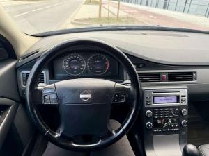 Volvo V70 2008 in Vilnius, with an engine capacity of 2.00 L and mileage of 350 thousand km for 2650 €, photo 49 on AUTOMOTO.COM.LV