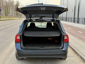 Volvo V70 2008 in Vilnius, with an engine capacity of 2.00 L and mileage of 350 thousand km for 2650 €, photo 52 on AUTOMOTO.COM.LV